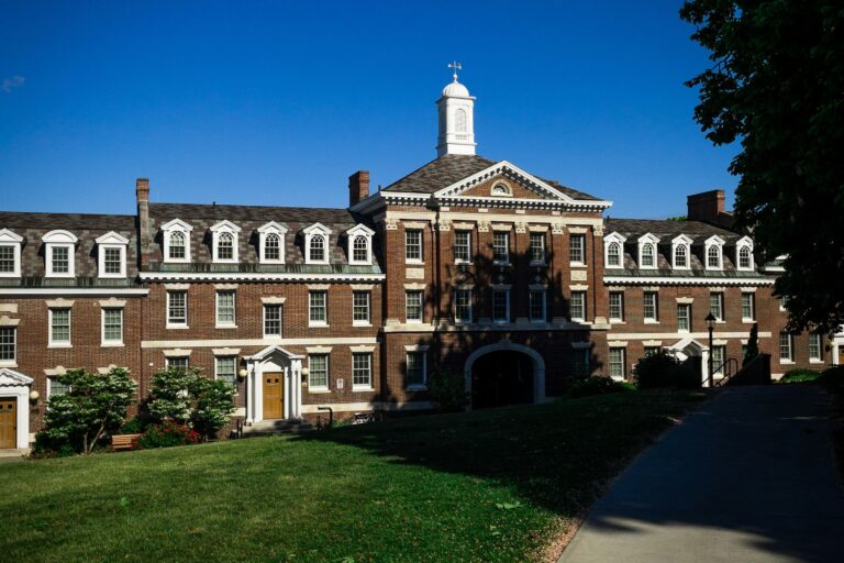 How to Write the RPI Supplemental Essays 2025–2026